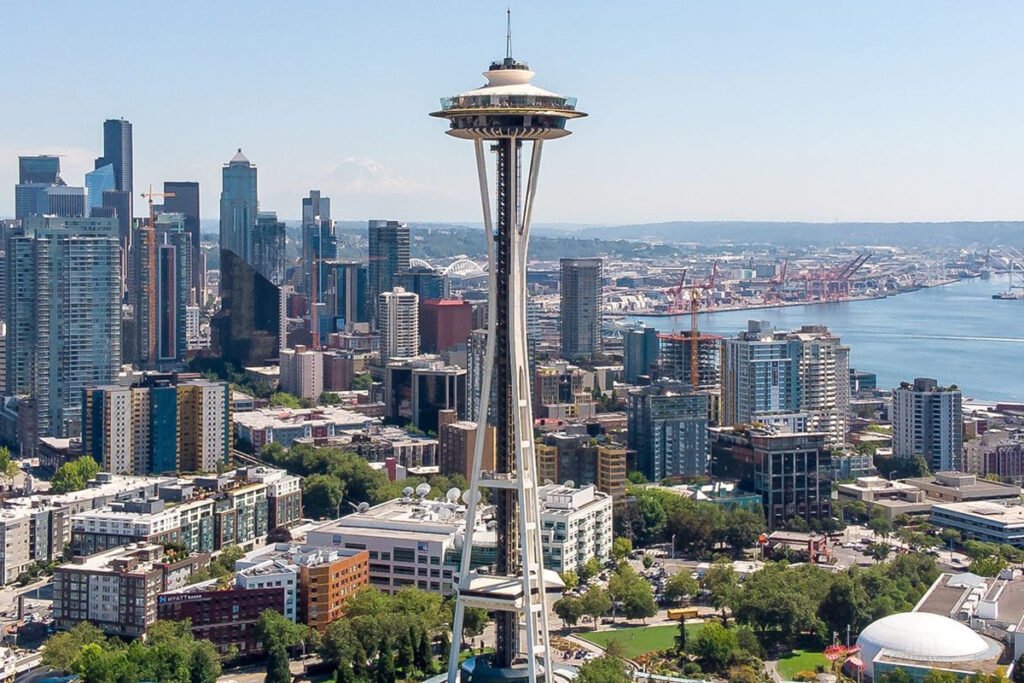 Space Needle History and Facts - Space Needle Tickets