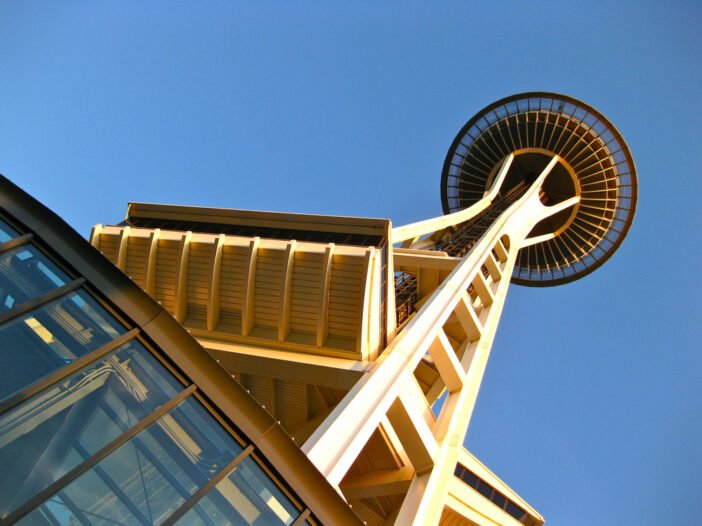 Book Space Needle Tickets and Tours | Comparison Table | 2026
